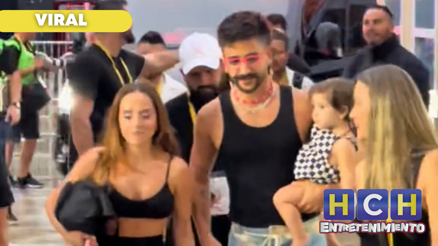 ¡Ya era hora! Camilo y Evaluna muestran el rostro de su hija Índigo - HCH.TV