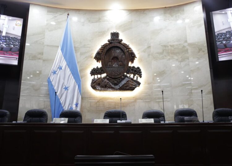 Mario Pérez presenta nómina con Tomás Zambrano como presidente de Junta ...