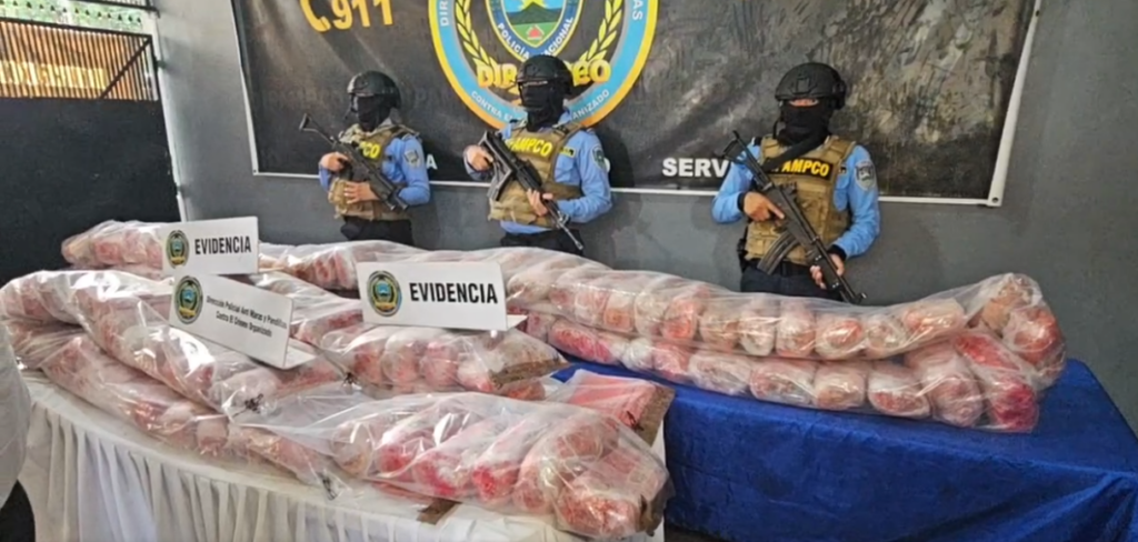Con millonario cargamento de "moña" caen tres presuntos mareros en SPS ...